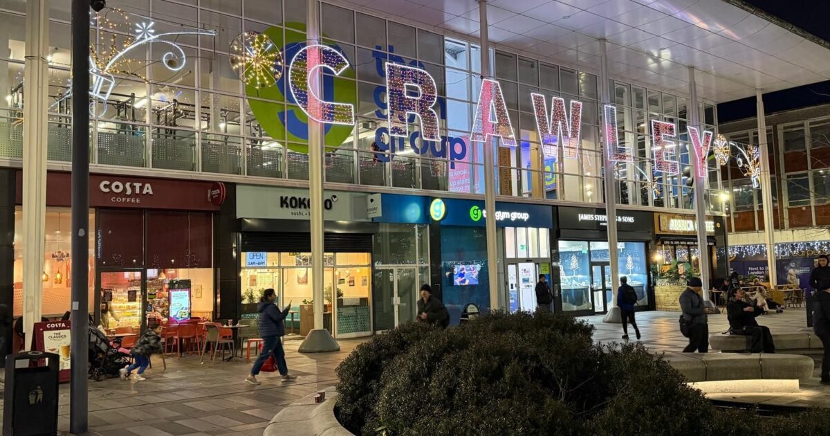 Having a very merry Christmas in Crawley indeed! - Crawley Labour Party